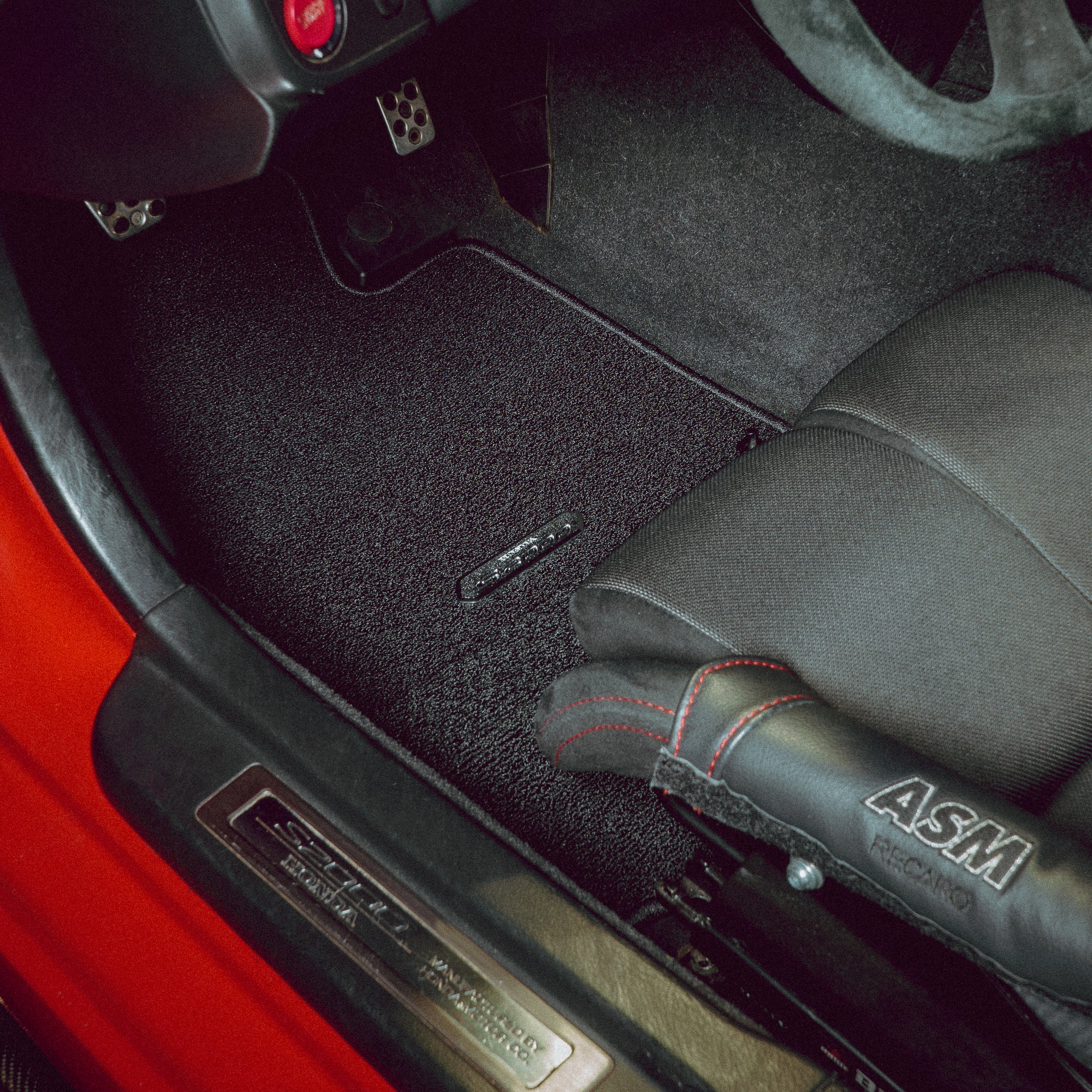 INTERIOR – Renegade Motorsports