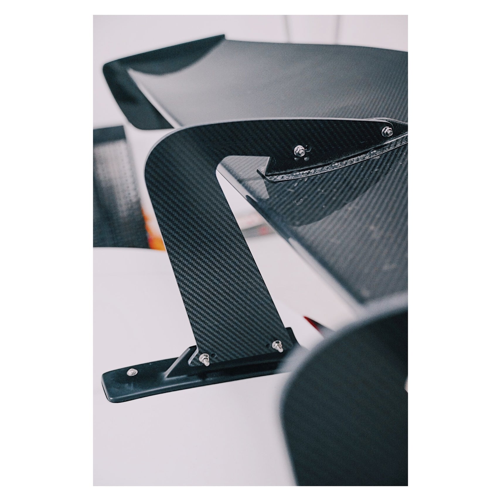 RENEGADE CARBON SWAN NECK STANDS – Renegade Motorsports